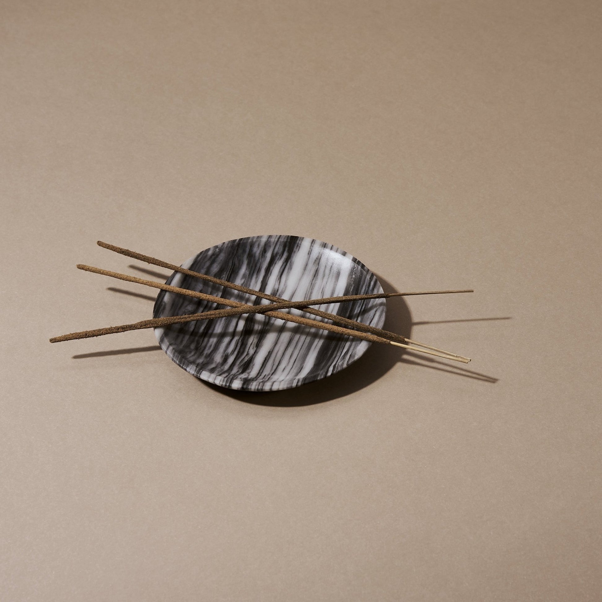 Our Incense: A Modern Alternative – Looshi